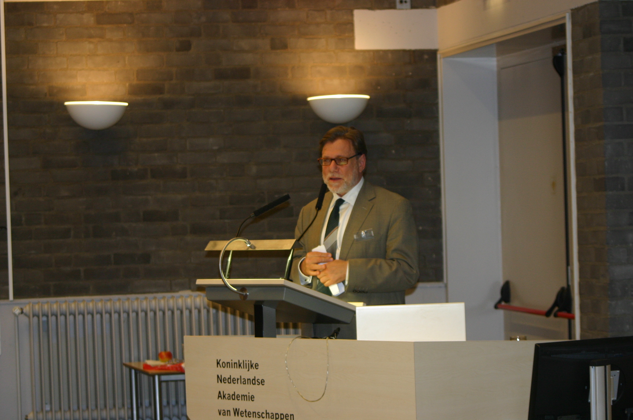 CV Philip Veerman - Child Rights Focus